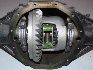 What Does a Limited-Slip Additive Do? - AMSOIL Blog